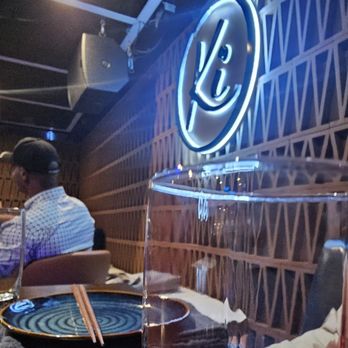 KI CLUB - Updated April 2025 - 261 Photos & 55 Reviews - 1731 Kalakaua ...