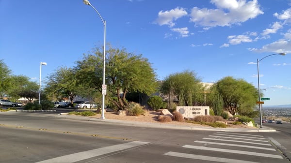 LAUGHLIN LIBRARY - Updated October 2025 - 16 Photos & 13 Reviews - 2840 ...