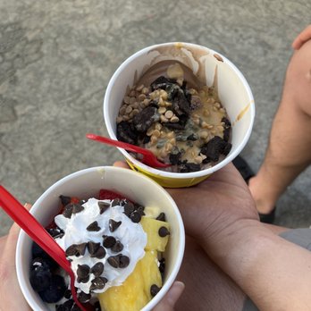 YOLOBERRY YOGURT - 316 C St, Davis, California - Updated October 2024 ...