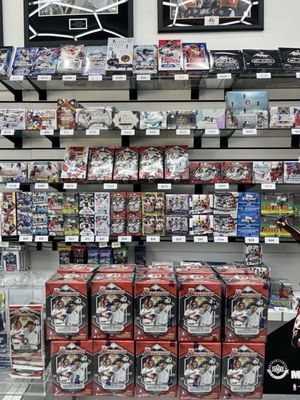 LA SPORTS CARDS - GLENDALE - Updated May 2026 - 24 Photos & 24 Reviews ...