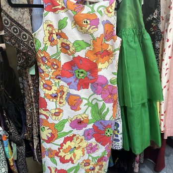 CONSIGNMENT CLASSICS - Updated January 2026 - 476 Photos & 115 Reviews ...