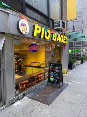 PIO BAGEL WEST - Updated October 2024 - 127 Photos & 113 Reviews - 58 W 36th St, New York, New ...