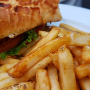 STAN’S MAPLE CAFE - 102 Photos & 229 Reviews - Salad - 295 S State St ...