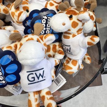 GW CAMPUS STORE - CLOSED - Updated May 2026 - 11 Photos - 800 21st St ...