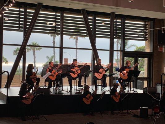 ENCINITAS LIBRARY - Updated August 2025 - 117 Photos & 125 Reviews ...