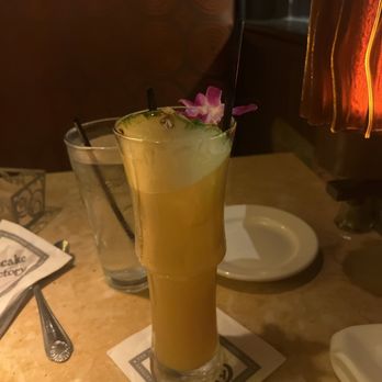 THE CHEESECAKE FACTORY - Updated June 2024 - 1423 Photos & 872 Reviews ...