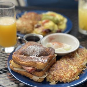 UNCLE MO’S SNAPPY INN - 68 Photos & 88 Reviews - Dive Bars - 321 ...