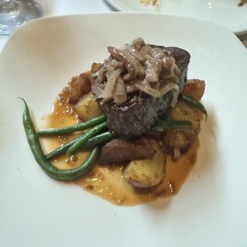 CANOE - Updated October 2024 - 3338 Photos & 2436 Reviews - 4199 Paces ...