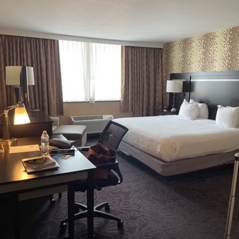 THE STRATHALLAN ROCHESTER HOTEL & SPA - A DOUBLETREE BY HILTON ...