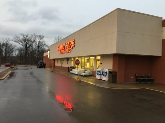 FAMILY FARE SUPERMARKET - Updated June 2026 - 11 Photos & 12 Reviews ...