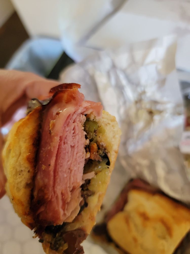 JOE’S DELI - Updated October 2025 - 189 Photos & 195 Reviews - 1322 ...