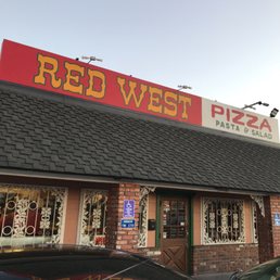 RED WEST PIZZA WILMINGTON - Updated July 2025 - 192 Photos & 404 ...