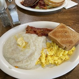 CEDAR PARK CAFE - Updated November 2025 - 227 Photos & 339 Reviews ...
