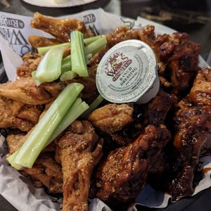 WINGSTOP - Updated December 2025 - 64 Photos & 69 Reviews - 106 ...