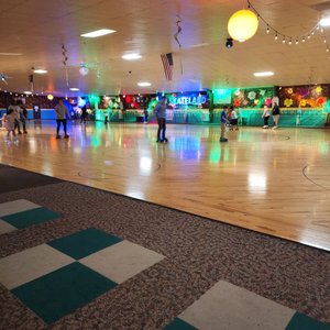 CHESTER SKATELAND - 35 Photos & 24 Reviews - 2300 Southland Ln, Chester ...