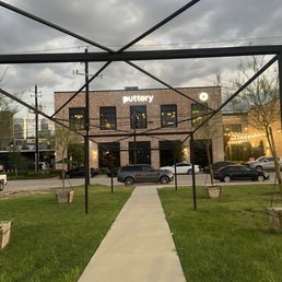 PUTTERY - Updated October 2025 - 571 Photos & 376 Reviews - 1818 ...