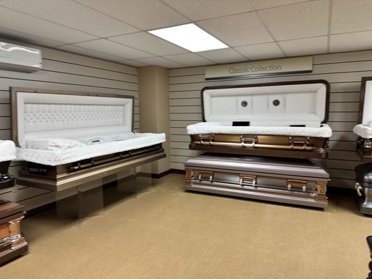 RIPEPI FUNERAL HOME - Updated June 2026 - 20 Photos - 5762 Pearl Rd ...