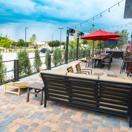 ROCK & BREWS - GRAPEVINE - Updated December 2025 - 304 Photos & 115 ...