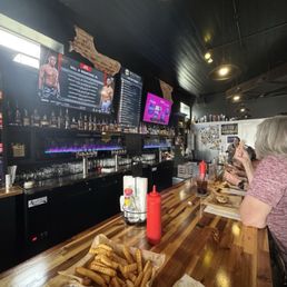 BOLTON’S CURBSIDE COOKERY - Updated July 2025 - 31 Photos & 30 Reviews ...