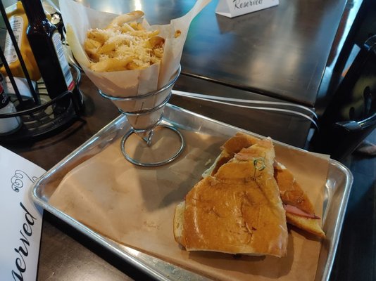 5216 TABLE & TAP - Updated July 2024 - 30 Photos & 59 Reviews - 5216 ...