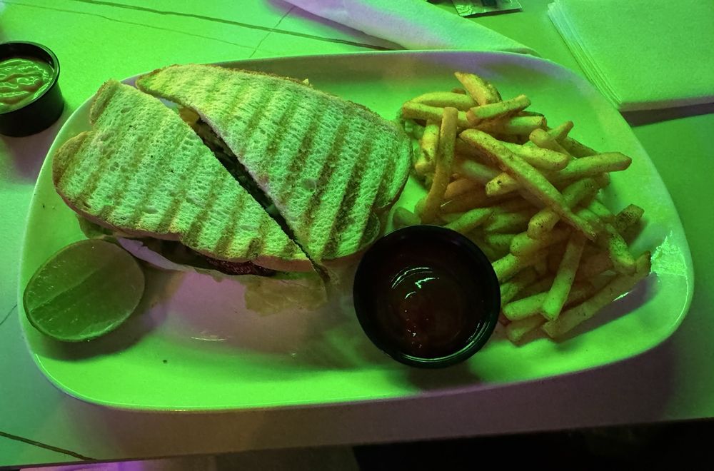 SUGARCANE LOUNGE & CAFÉ - Updated January 2026 - 14 Reviews - 2535 N ...