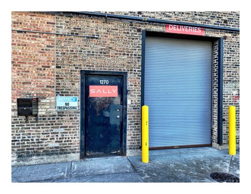 SALLY - Updated December 2025 - 61 Photos - 1270 S Kostner Ave, Chicago ...