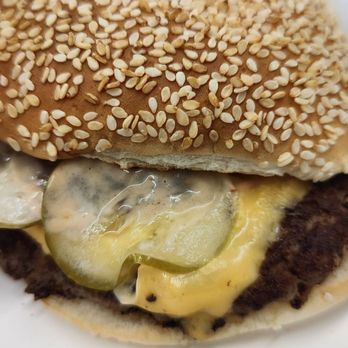 BASH BURGER - Updated October 2025 - 11 Photos - 230 Park Ave, New York ...