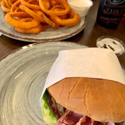 ORCUTT BURGERS - Updated December 2025 - 161 Photos & 377 Reviews ...