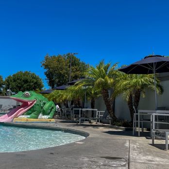 IN-SHAPE FITNESS - Updated October 2025 - 174 Photos & 254 Reviews ...