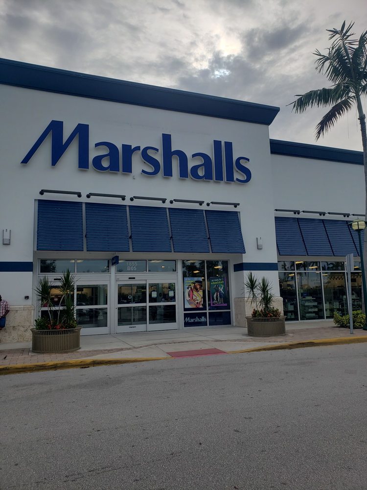 MARSHALLS - Updated January 2026 - 19 Photos - 1855 Palm Beach Lakes ...