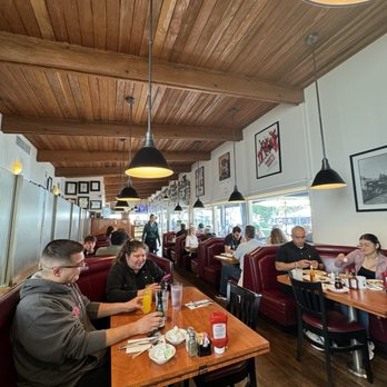 PATYS RESTAURANT - Updated January 2025 - 540 Photos & 948 Reviews ...