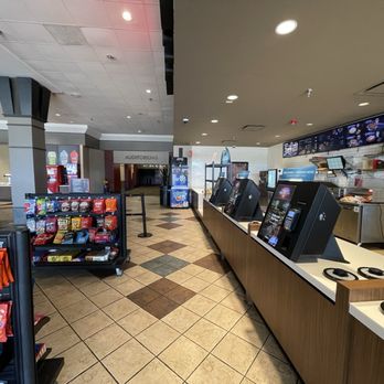 AMC SUMMIT 16 - Updated October 2025 - 69 Photos & 112 Reviews - 321 ...