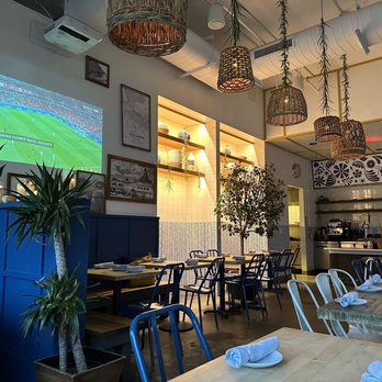 MA’COCO - 189 Photos & 140 Reviews - 501 Comal St, Austin, Texas ...