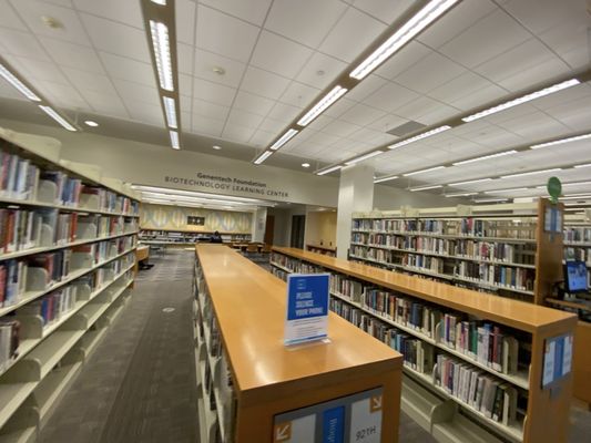 SAN MATEO PUBLIC LIBRARY - Updated December 2025 - 159 Photos & 245 ...