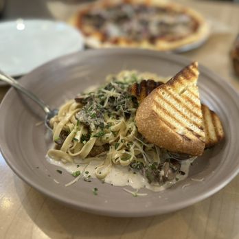 THE RED GRAPE - 608 Photos & 873 Reviews - 529 1st St W, Sonoma ...