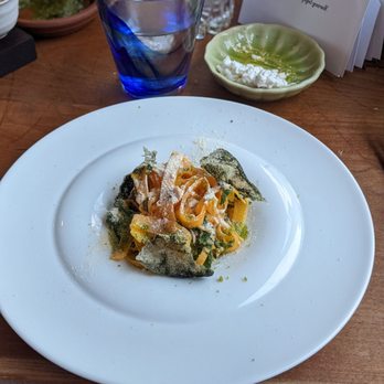 FLX TABLE - Updated December 2024 - 485 Photos & 111 Reviews - 22 ...