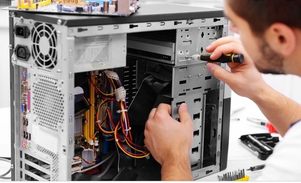 DOMINO COMPUTER SELF SERVICE CENTER - 23018 Crenshaw Blvd, Torrance, CA ...