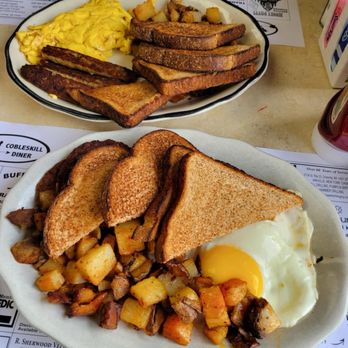 COBLESKILL DINER - Updated October 2025 - 86 Photos & 96 Reviews - 117 ...