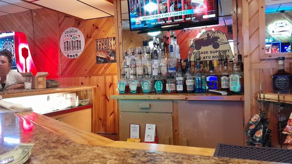 POOR RICHARD’S BAR - Updated October 2025 - 411 Oak St, Baraboo ...
