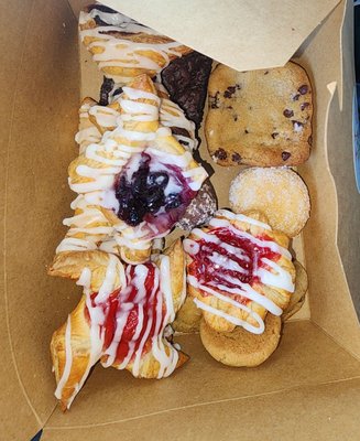 PROJECT V BAKERY - Updated October 2025 - 42 Photos & 26 Reviews - 4650 ...