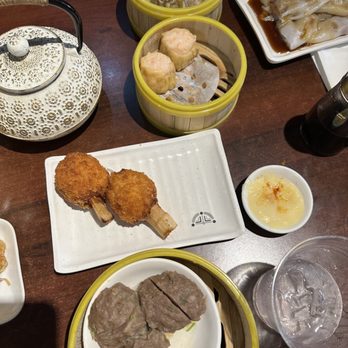 FORTUNE - Updated October 2024 - 158 Photos & 32 Reviews - 5130 Spring ...