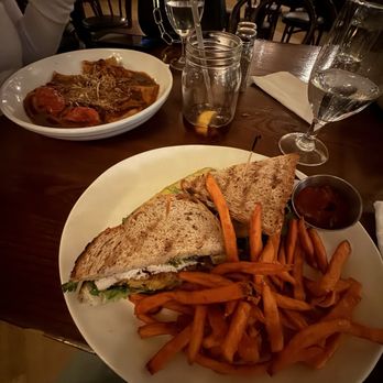 THE RYE GRILL & BAR - Updated May 2025 - 131 Photos & 287 Reviews - 1 ...