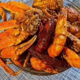 RED CLAWS CRAB SHACK - Updated March 2025 - 150 Photos & 143 Reviews ...
