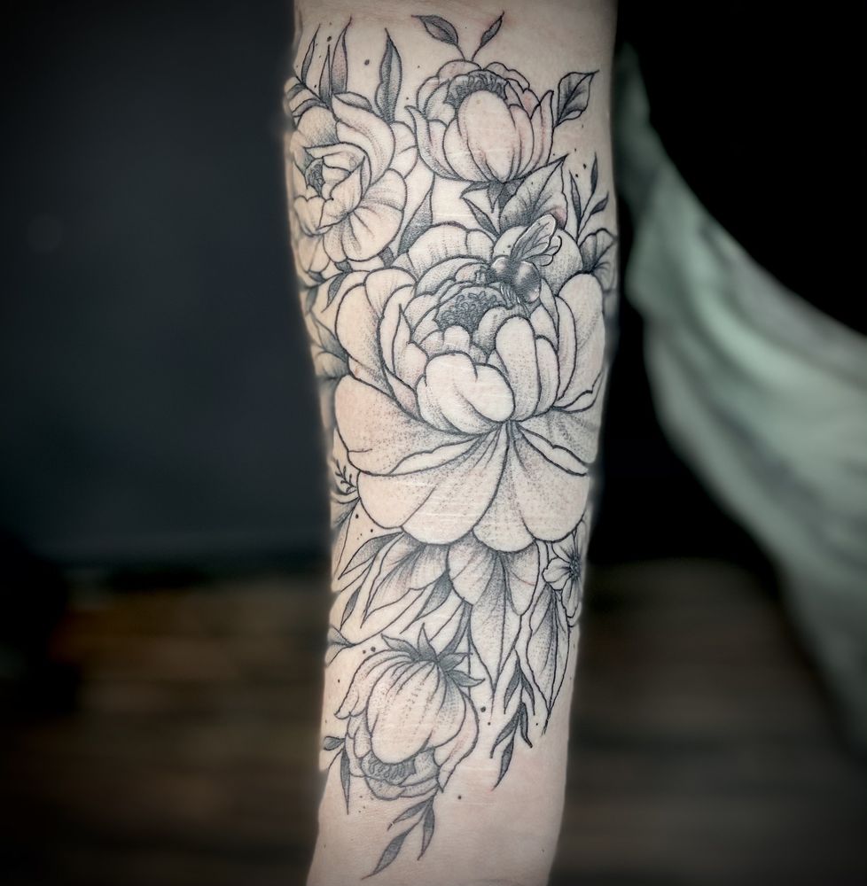 HEART OF THIEVES TATTOO & BODY PIERCING - Updated July 2024 - 208 ...