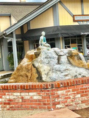 THE LITTLE MERMAID FOUNTAIN - Updated July 2024 - 62 Photos & 25 ...