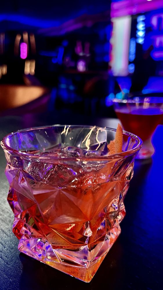 LUXY KARAOKE LOUNGE & BAR - Updated October 2025 - 306 Photos & 172 ...