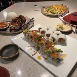 RIM ASIAN BISTRO - Updated October 2025 - 844 Photos & 564 Reviews ...