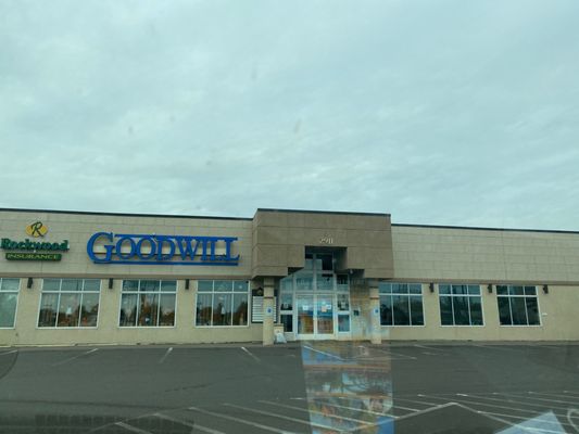GOODWILL INDUSTRIES STORE - Updated December 2025 - 2911 Tower Ave ...