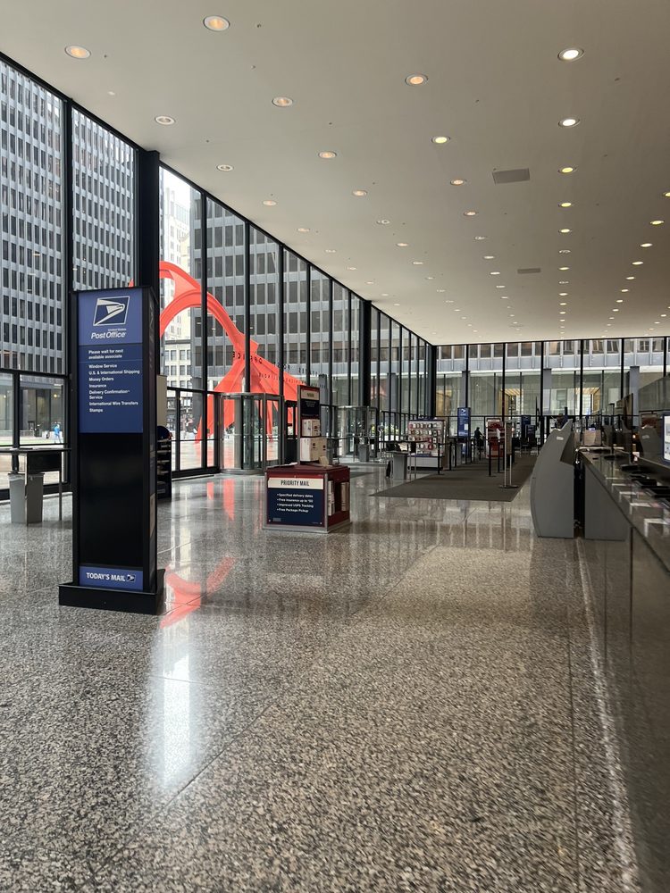 USPS - Updated December 2025 - 46 Photos & 150 Reviews - 211 S Clark St ...