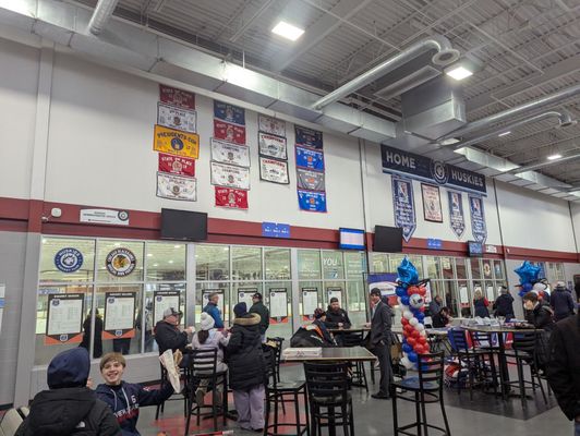 CANLAN SPORTS - ROMEOVILLE - Updated December 2025 - 12 Photos - 1581 W ...